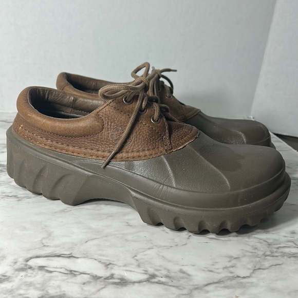CROCS | Shoes | Crocs Axle All Terrain Unisex Leather Duck Clogs Shoes ...